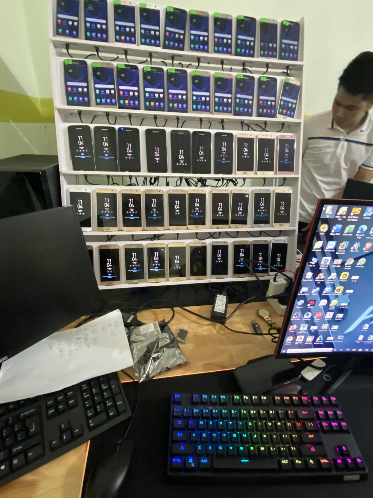 Box Phone Farm để Làm Gì? Cách để Khai Thác Hiệu Quả